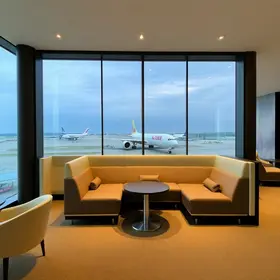 Itaú inaugura sala VIP Pedra Preta no Aeroporto de Guarulhos ...